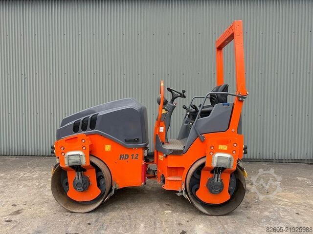 Tandem valjak
Hamm HD 12 VV