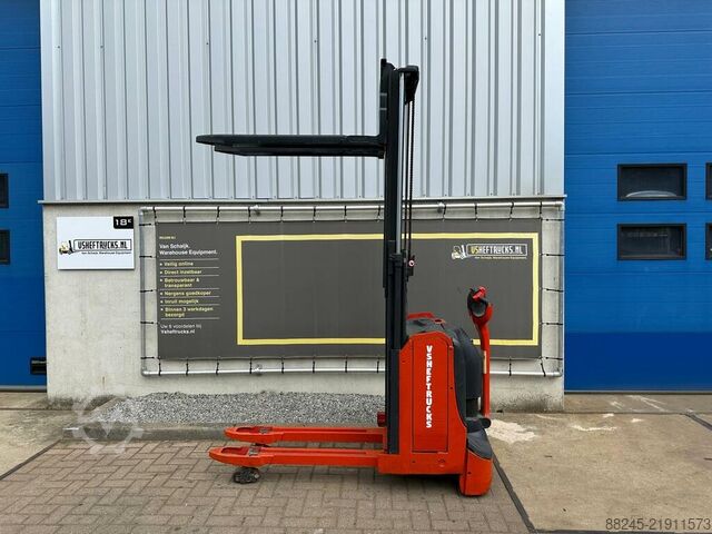 VS-22564 Električni DUO viljuškar Linde D08
LINDE D08