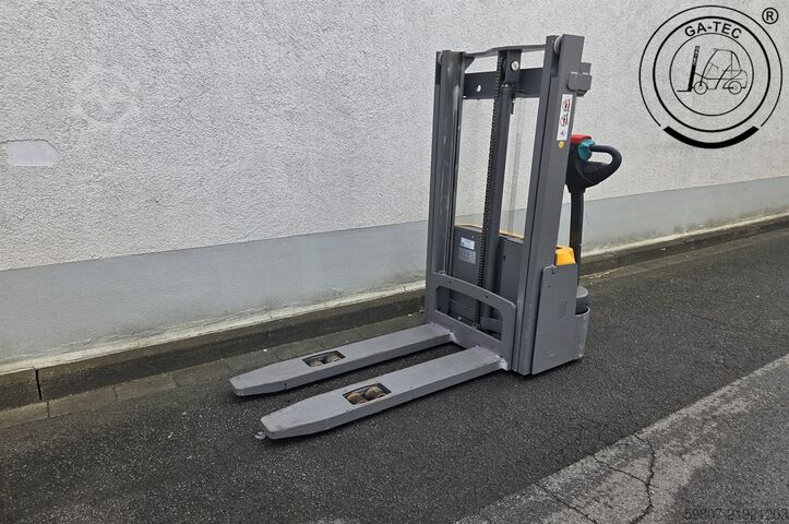 Ručni viljuškar
Jungheinrich EJCM10