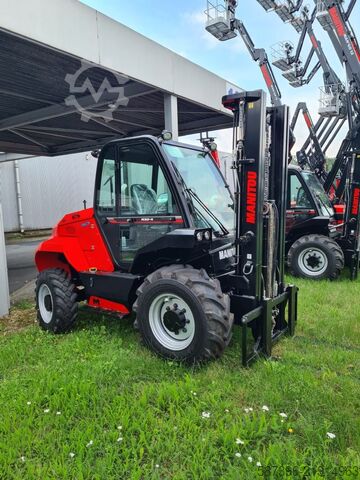 Terenski viljuškar
Manitou M30-4 D