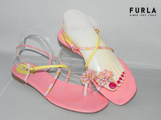 **FURLA** vrhunske kožne sandale - kao nove