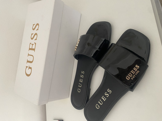 Papuce Guess