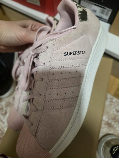 Adidas superstar