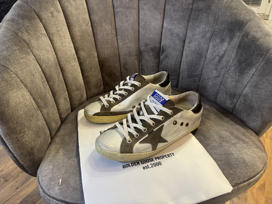 Golden Goose