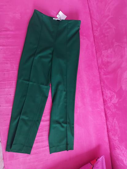 Zara pantalone XS
