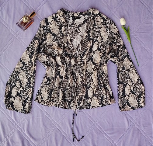 NOVA F&F zmijska bluza na vezivanje EUR 44 XL