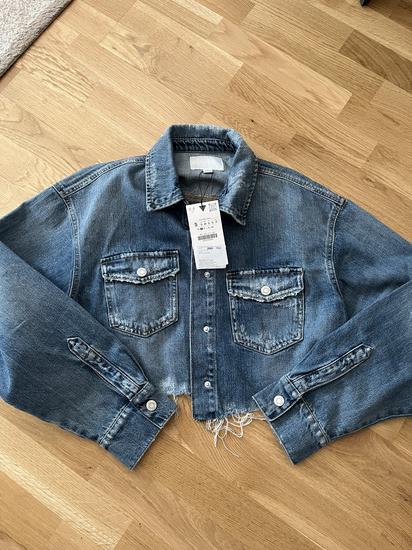Zara nova crop teksas jakna S