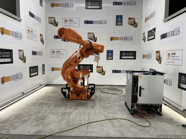 Industrijski robot
ABB IRB 6700-300/2.70 Foundry Plus