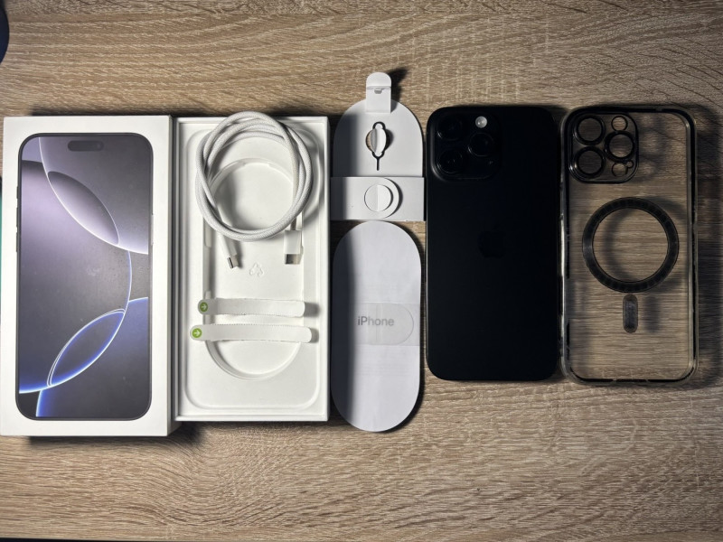 iPhone 16 Pro Max 256GB Black Titanium bt 100%