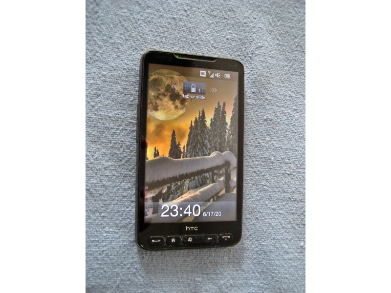 HTC HD2(procitaj opis ,vazno je)SNIZENA CENA