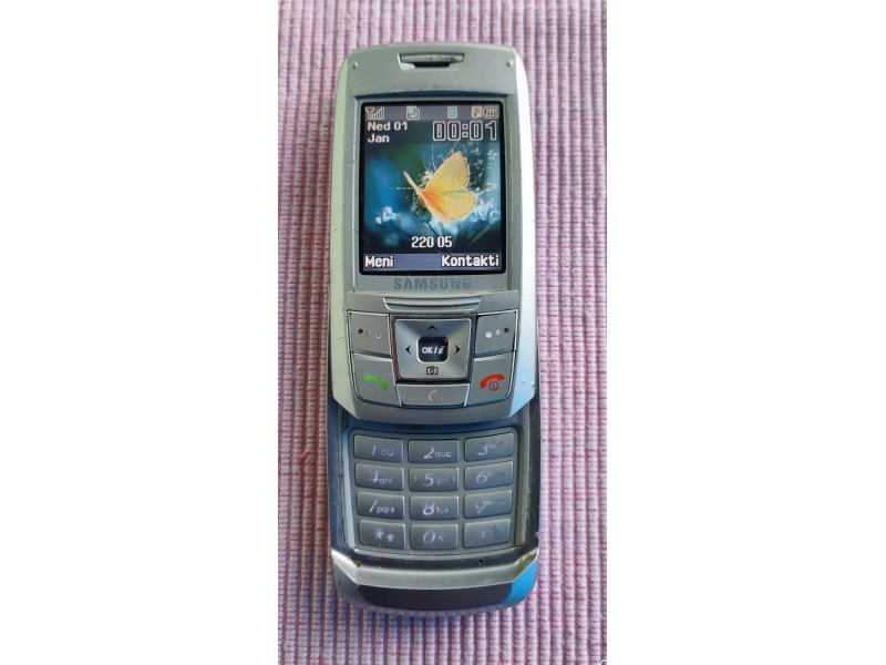 Samsung E250(procitaj opis,vazno je)SNIZENA CENA