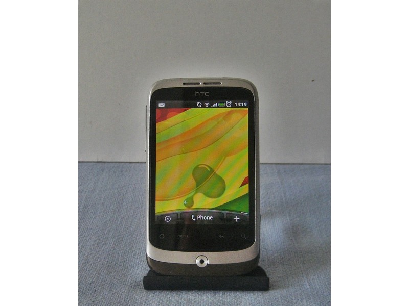 HTC Wildfire(procitaj opis ,vazno je)SNIZENA CENA