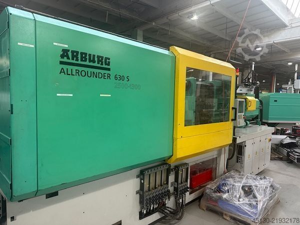 Mašina za brizganje plastike
Arburg 630S 2500-1300 ECO
