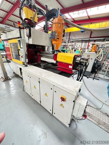 Mašina za brizganje plastike sa dve komponente
ARBURG 420C1300-350-60