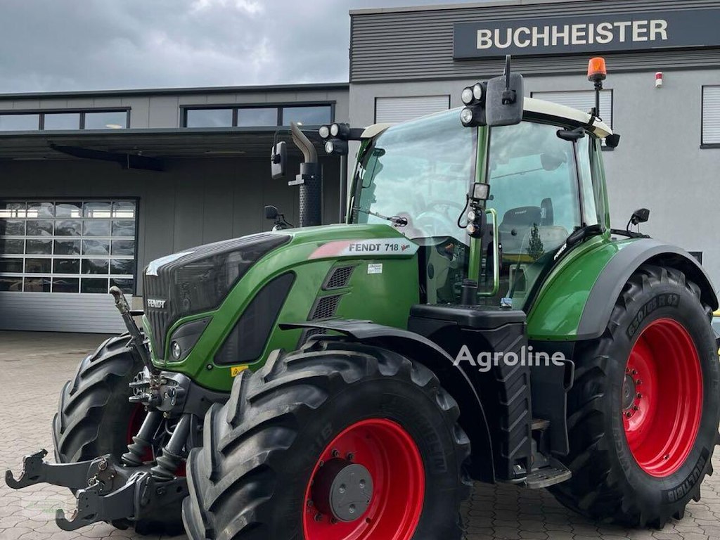 Fendt 718 Vario S4 Power traktor točkaš