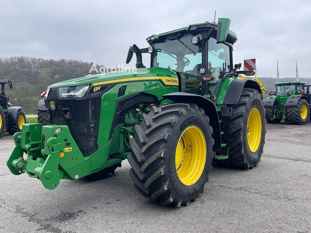 John Deere 8R370 traktor točkaš