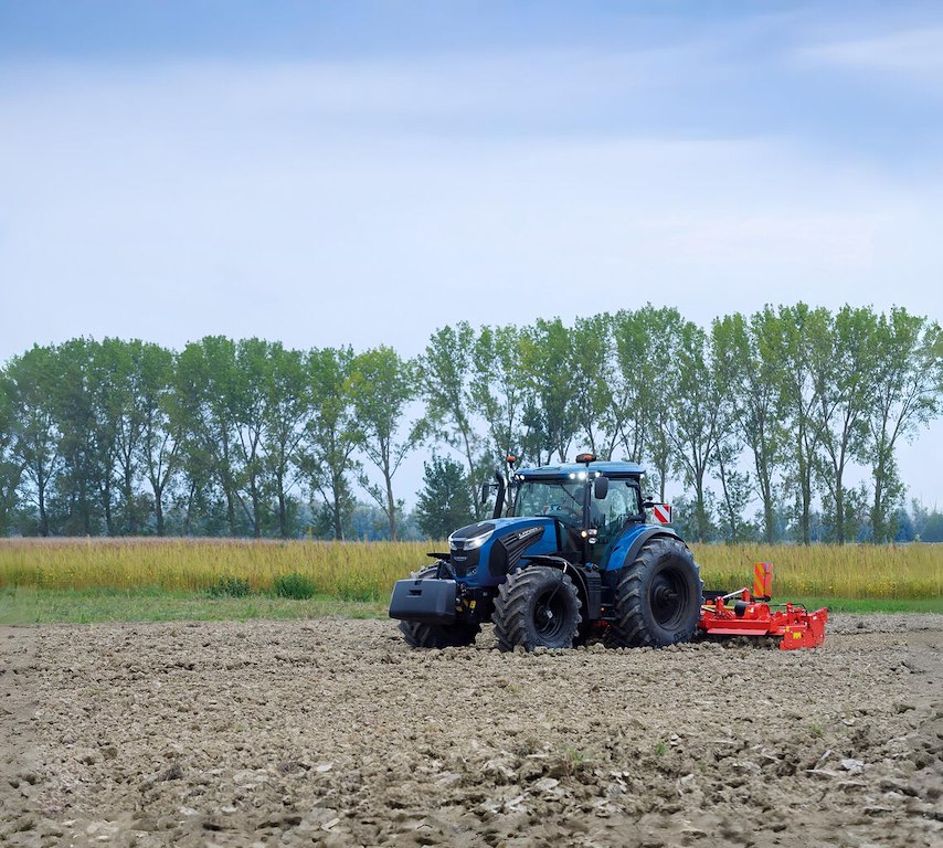 Novi Landini 7 Series traktor točkaš