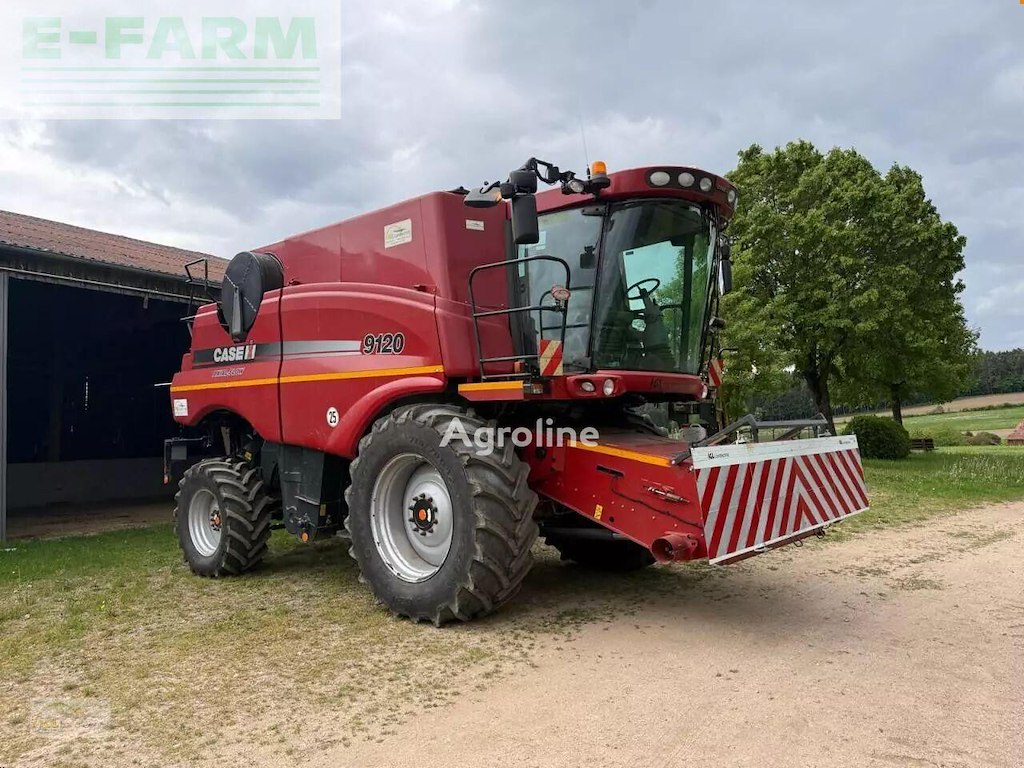 Case IH axial 9120 kombajn za žito