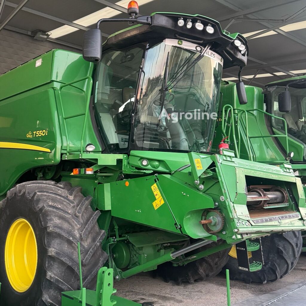 John Deere T550 kombajn za žito