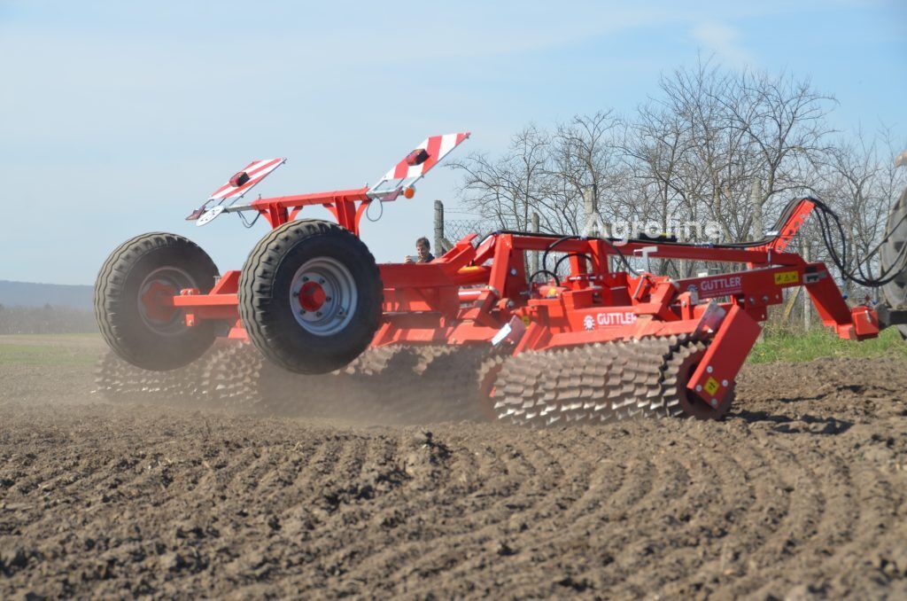 Novi Güttler Master 640 + FlatSpring (trowel) soil following roller kembridž valjak