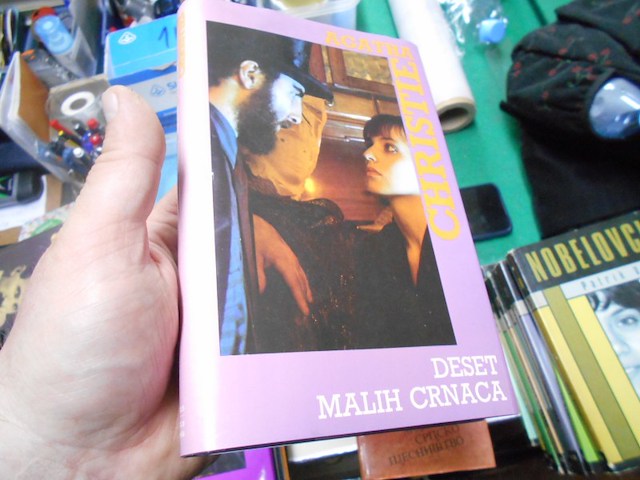Agata Kristi - Deset mali crnaca