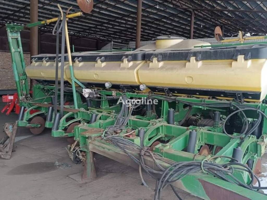 John Deere 2126 pneumatska precizna sejalica