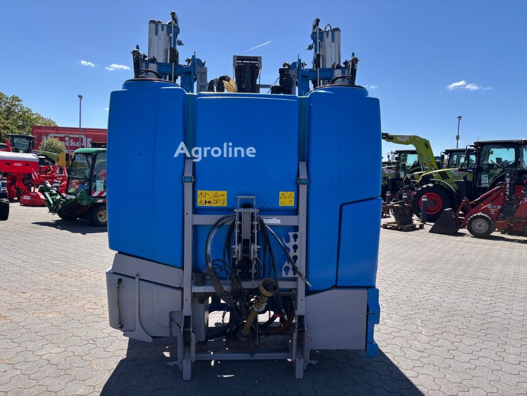 Lemken Sirius 10/1600 nošena prskalica