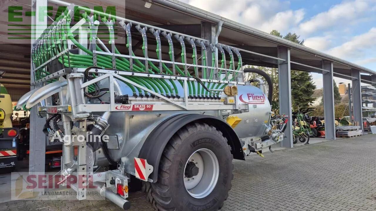 Fliegl VFW 8600 rasipači veštačkog đubriva