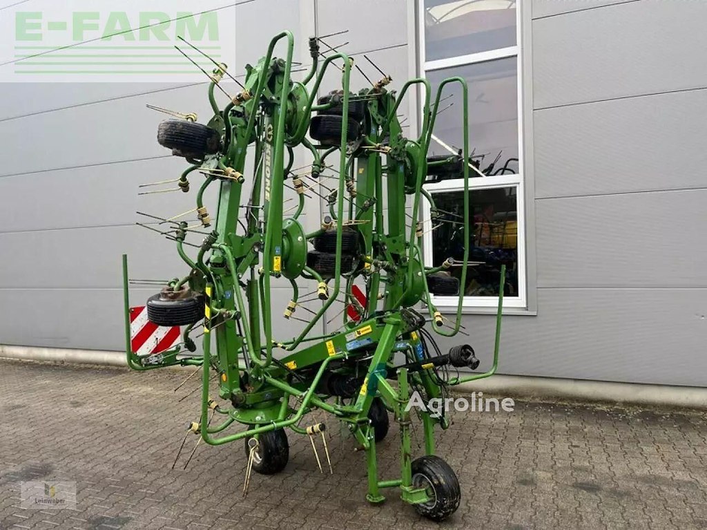 Krone kw 11.22/10 prevrtač sena