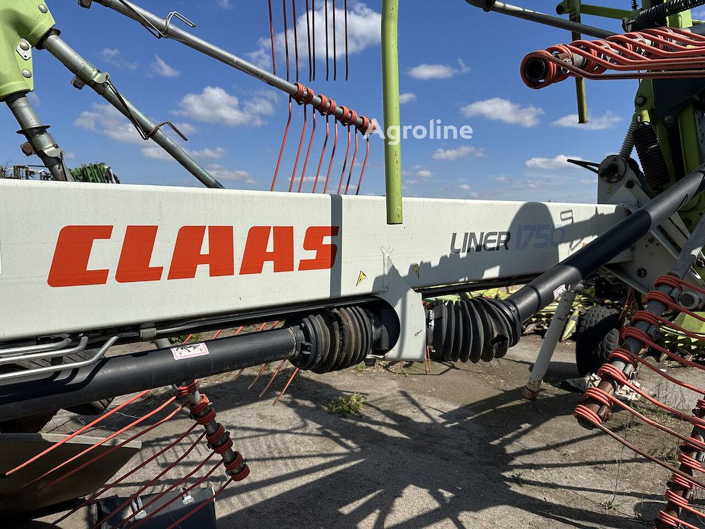 Claas Disco 3100 TRC prevrtač sena
