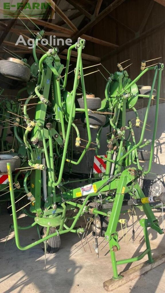 Krone kw 8.82/8 prevrtač sena