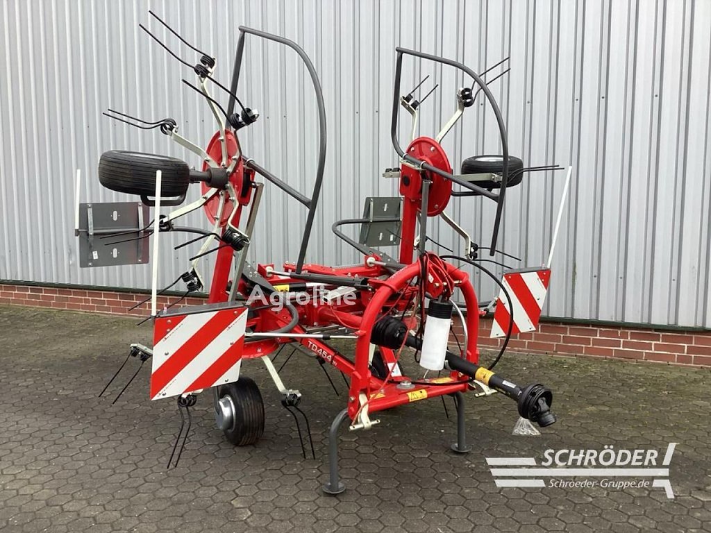Massey Ferguson TD 454 DN | NEU prevrtač sena