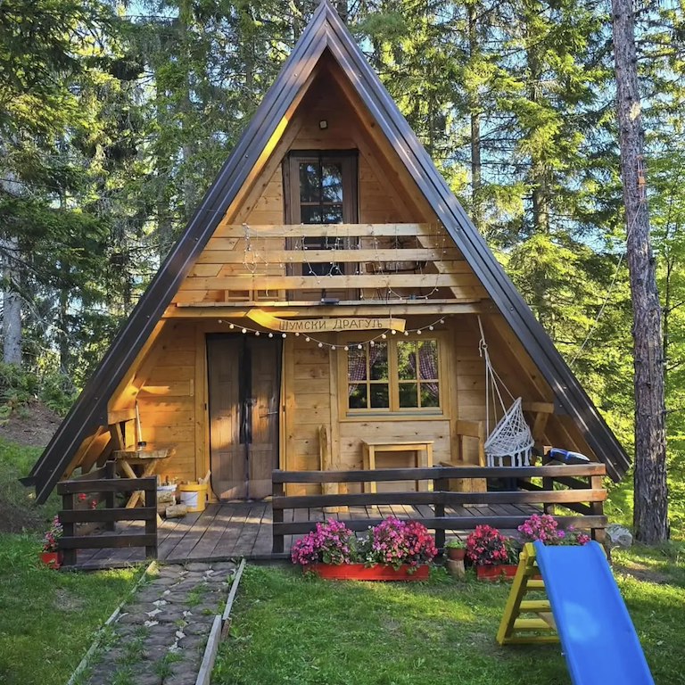 VIKENDICA ŠUMSKI DRAGULJ