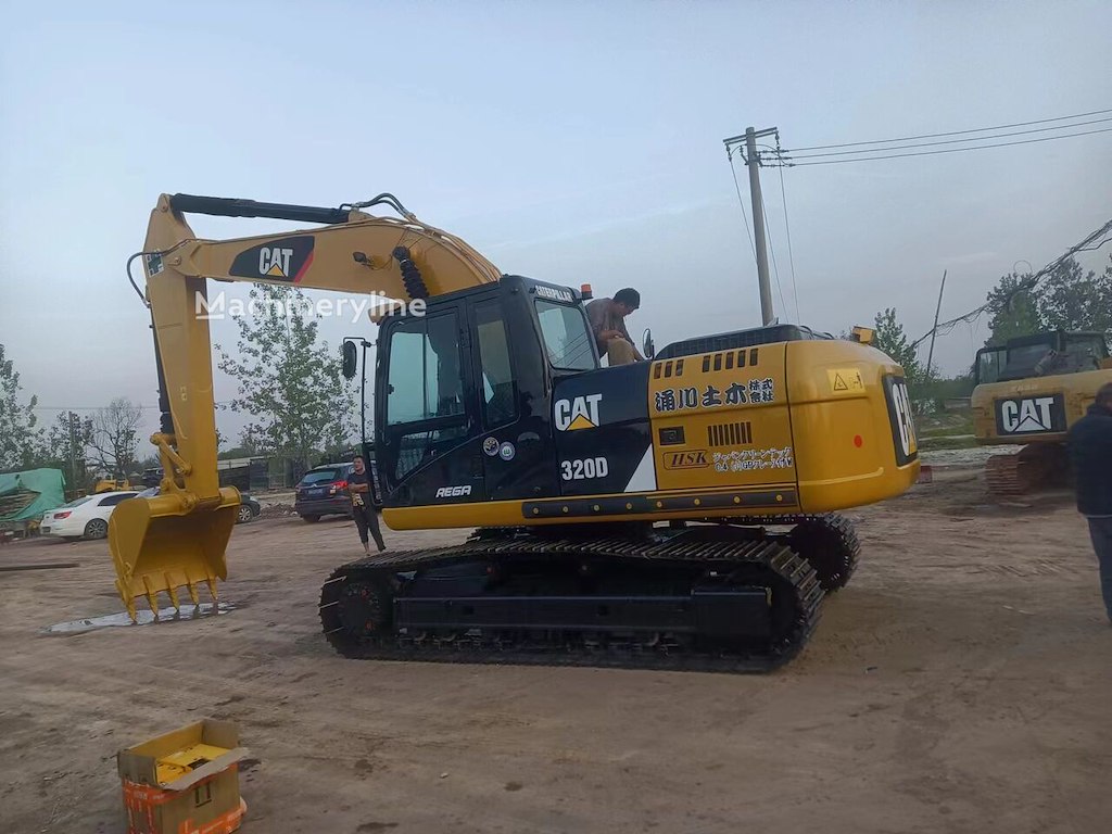 Caterpillar 320D bager guseničar