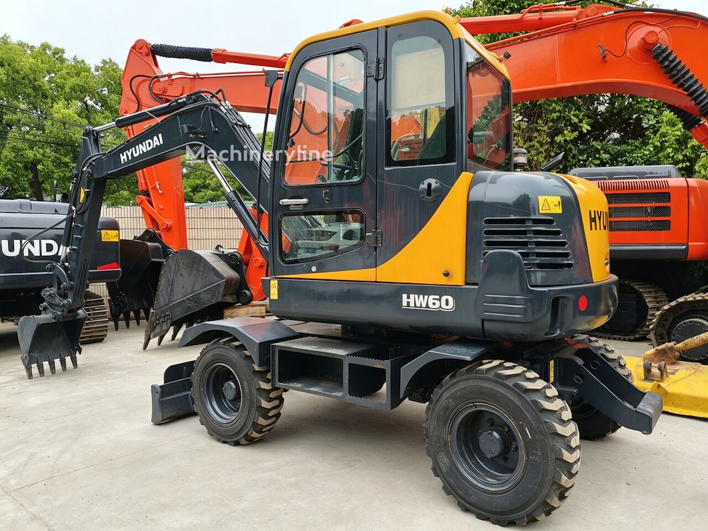 Hyundai hw60 bager točkaš