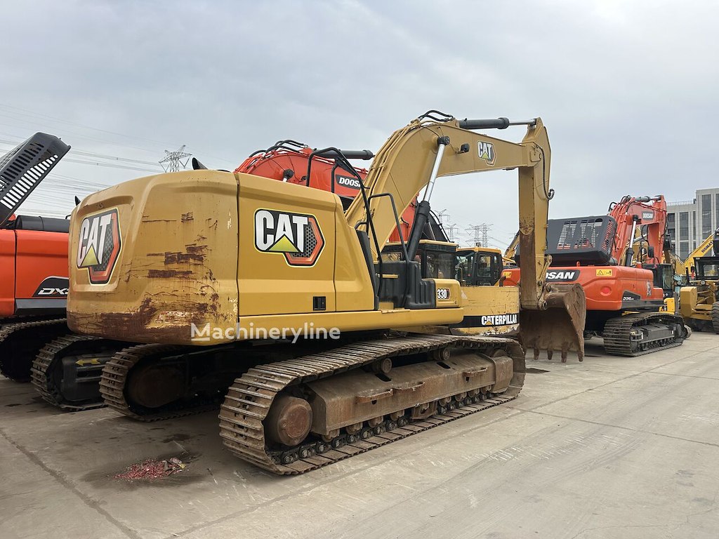 Caterpillar 330 bager guseničar