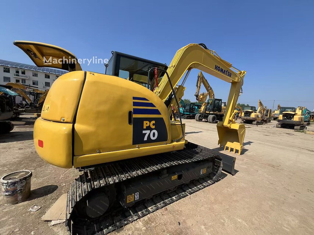 Komatsu PC70 midi bager