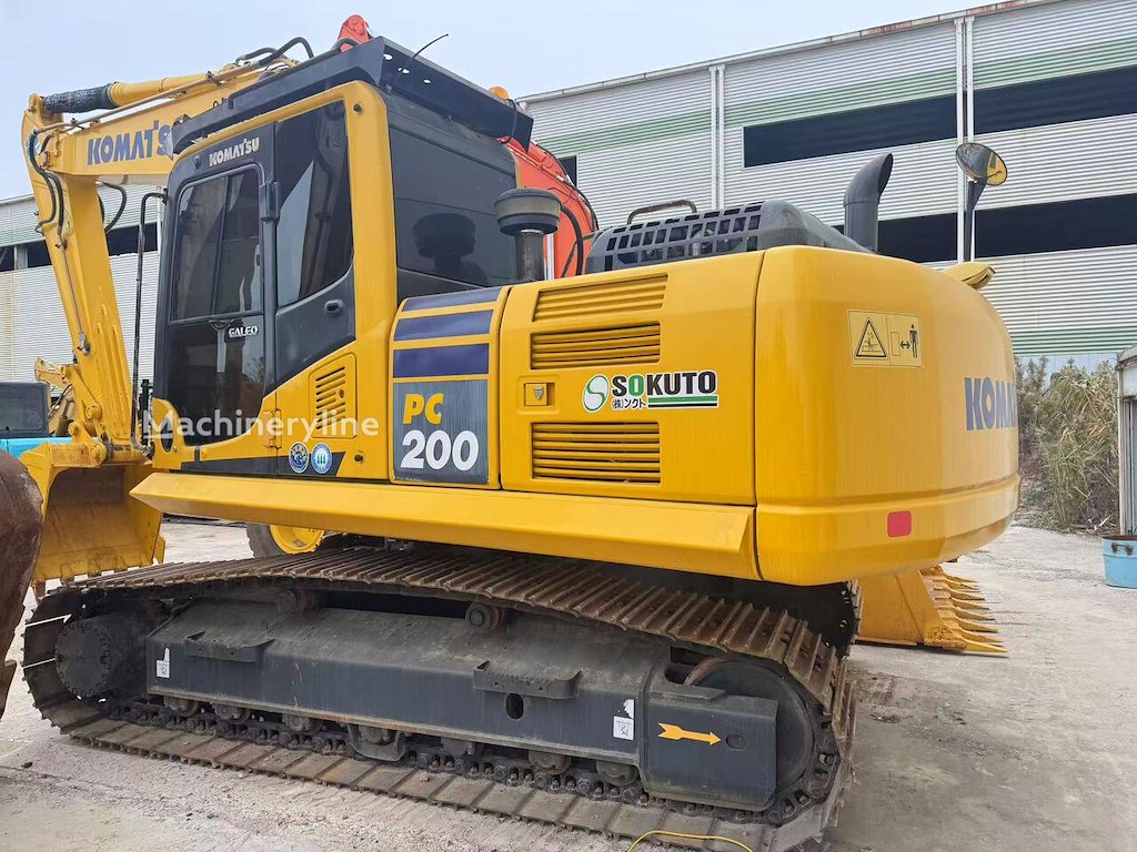 Komatsu PC200-8N1 bager guseničar