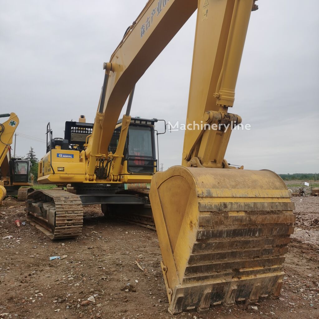 Komatsu PC450 bager guseničar