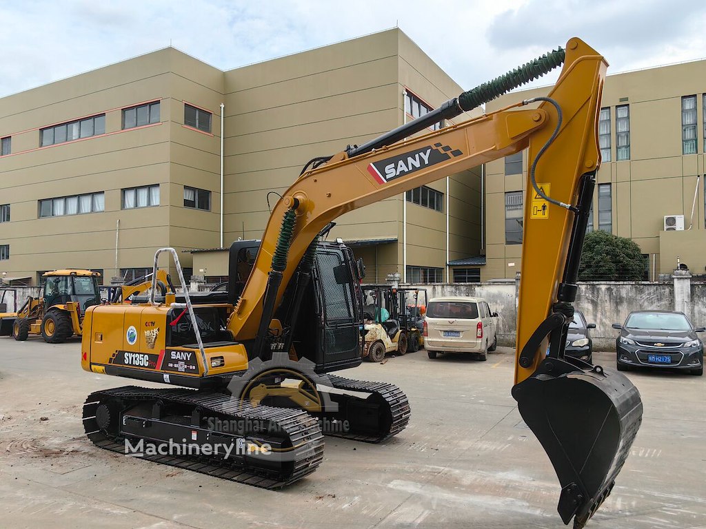 Sany SY 135C bager guseničar