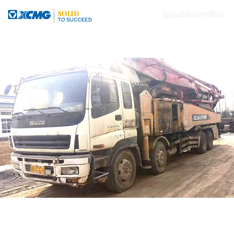 XCMG XZJ5413THB na šasiji Isuzu XZJ5413THBK pumpa za beton
