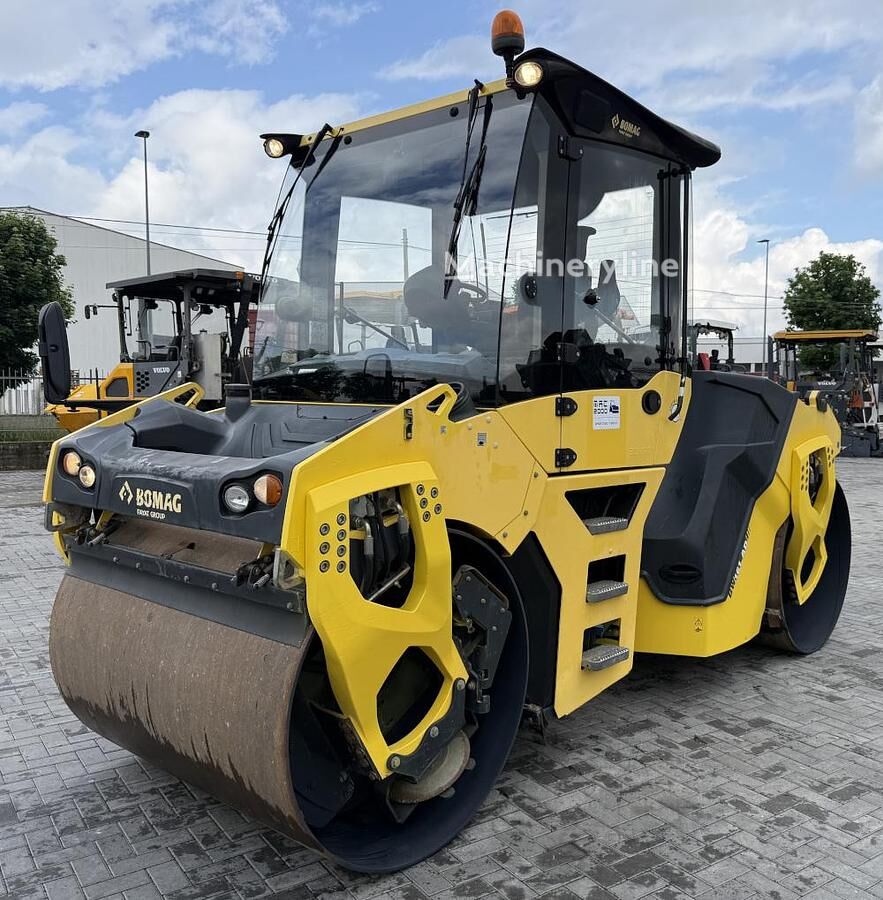 BOMAG BW 161 AD-5 valjak za asfalt