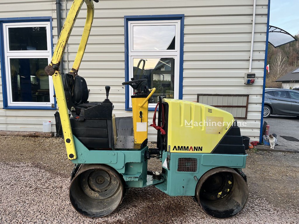 Ammann AV 12 mali valjak