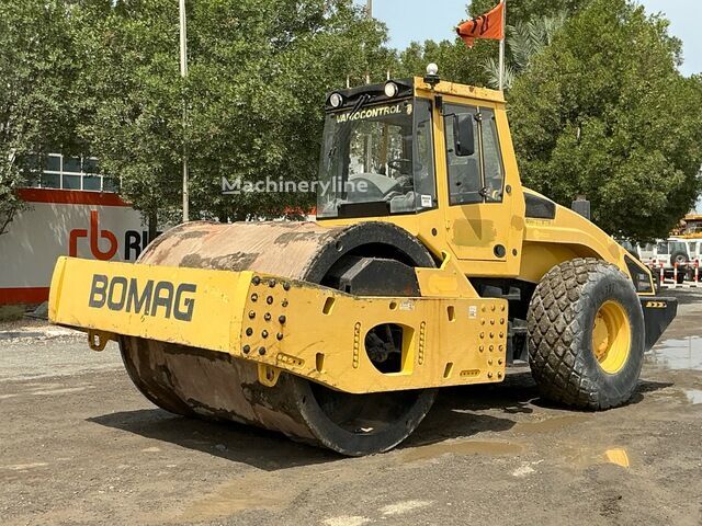 Prodaje se BOMAG BW226DI-4 BVC kompaktor s jednim valjkom na aukciji