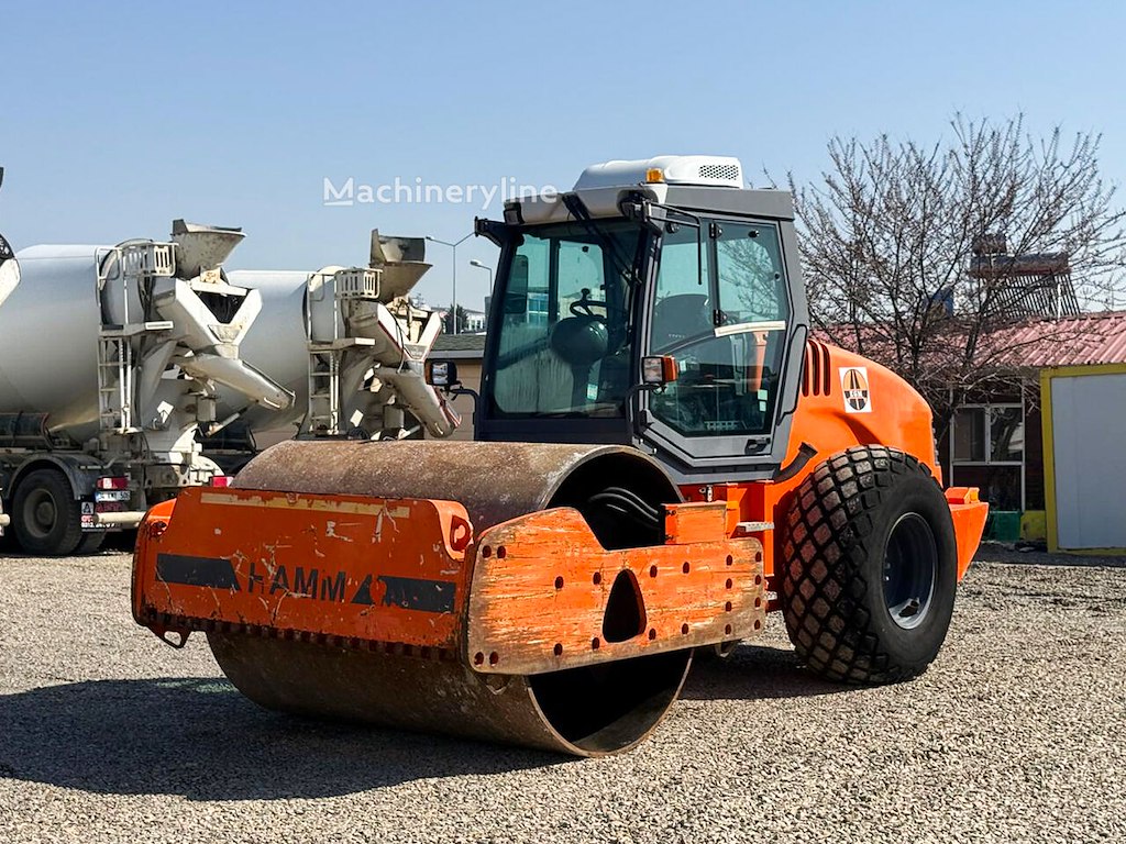 Hamm 3516 kompaktor s jednim valjkom