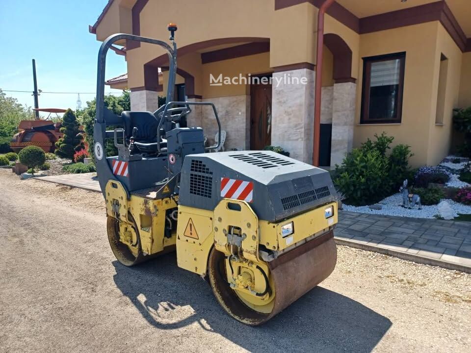 BOMAG BW 100 AD-3 mali valjak