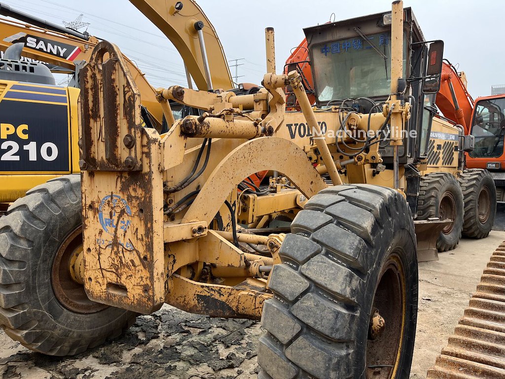 Volvo G740 grejder