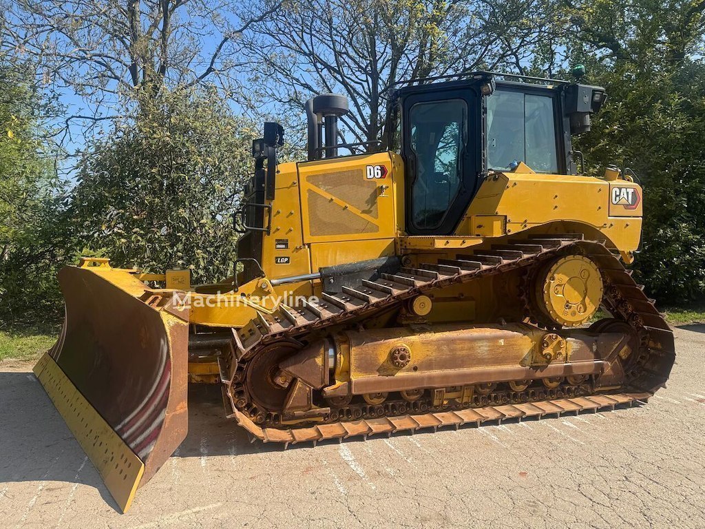 Caterpillar D6 LGP buldožer