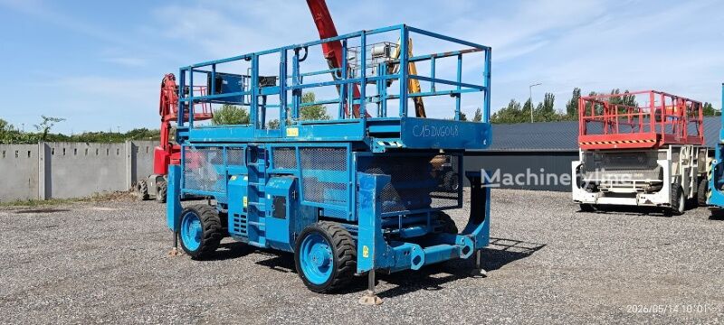 Genie GS4390 - 15,11m, diesel, 4x4 makazasta platforma