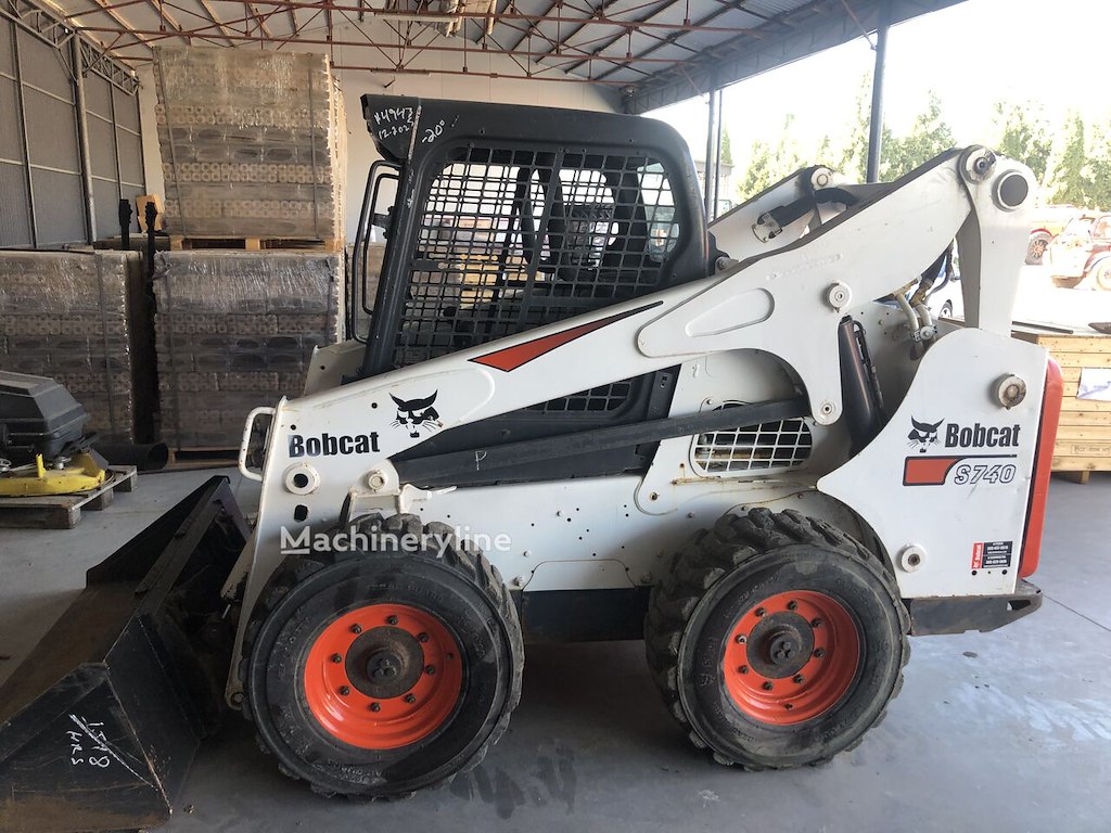 Bobcat S740 mini utovarivač